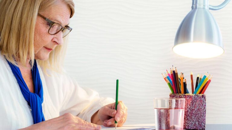 Craft Ideas for Seniors - SeniorLivingInStyle